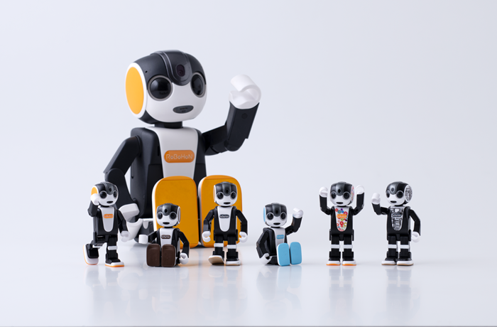 ロボホンガシャポン数量限定プレゼント！ ロボクロで総額5,000円以上ご購入の方に | PICK UP（ピックアップ） | RobotPlanet（ロボットプラネット）