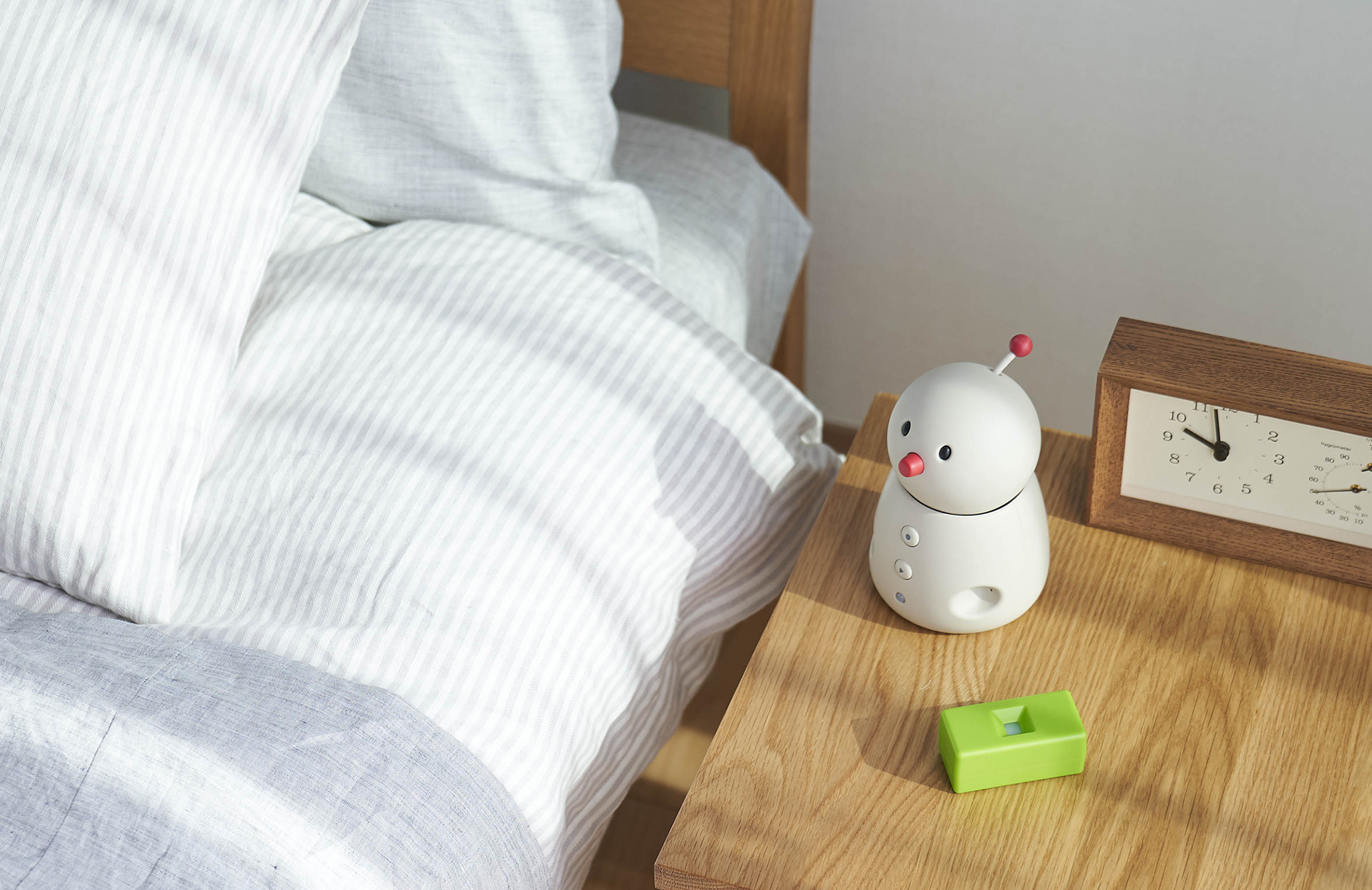 BOCCO emo LTEモデル Powered by Robot Planetが10月8日(土)より販売開始！ | PICK UP（ピックアップ） | RobotPlanet（ロボットプラネット）