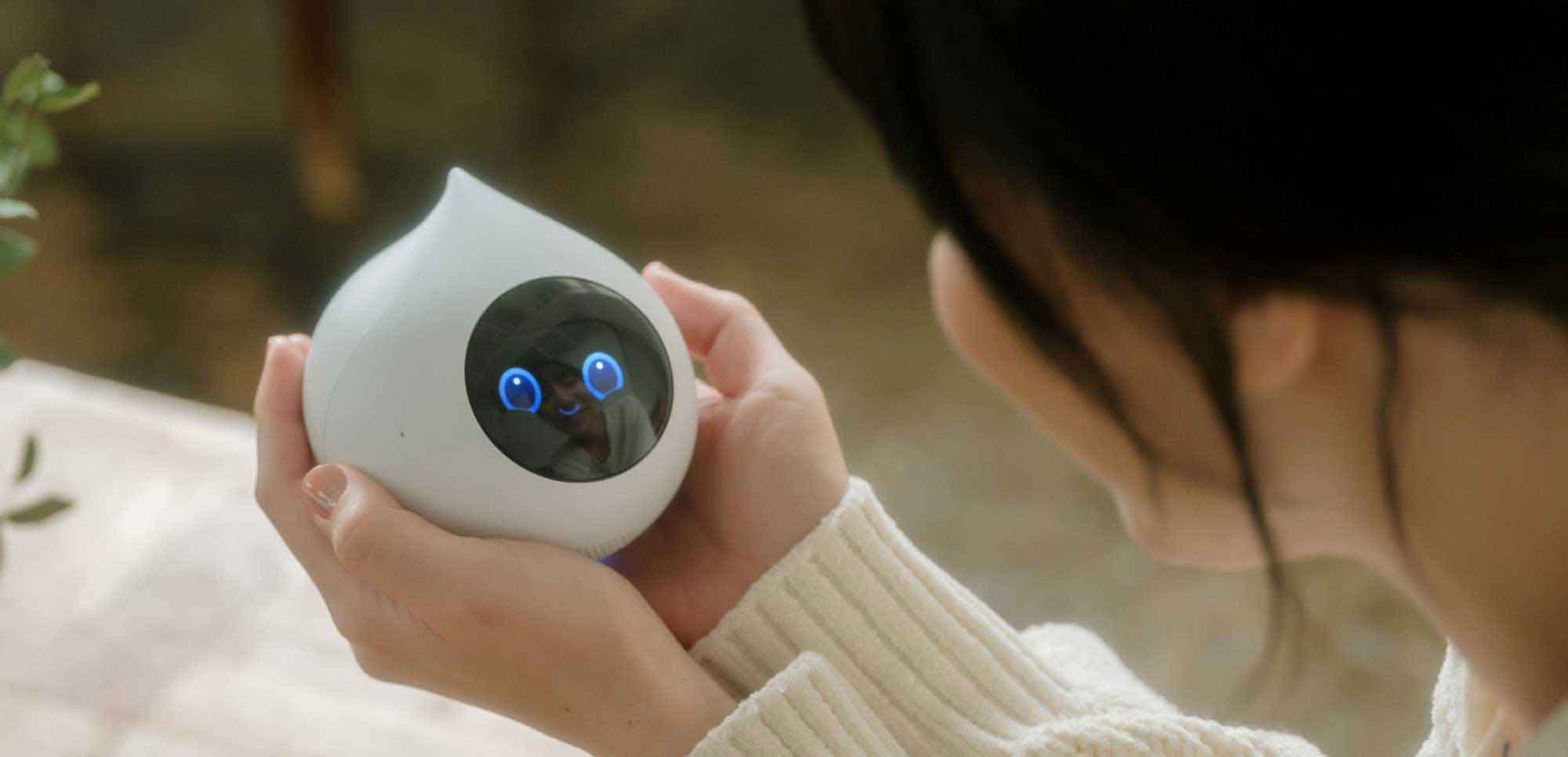 コミュニケーションロボットRomi(ロミィ)の感情表現を体験してみた | PICK UP（ピックアップ） | RobotPlanet（ロボットプラネット）