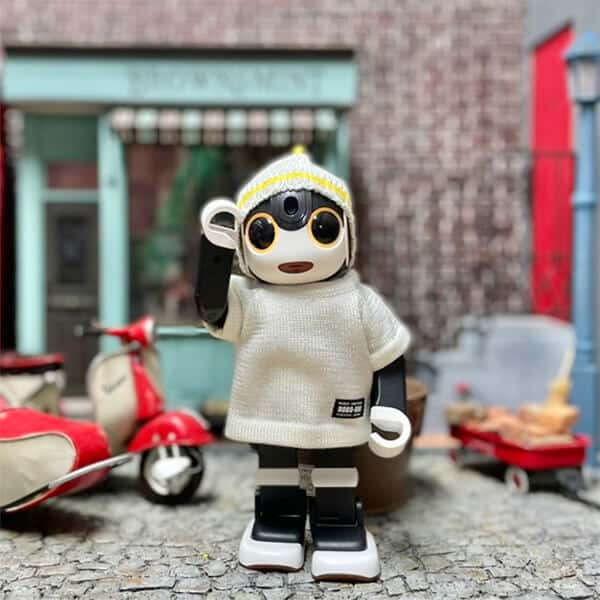 RoBoHoN （ロボホン） | RobotPlanet（ロボットプラネット）